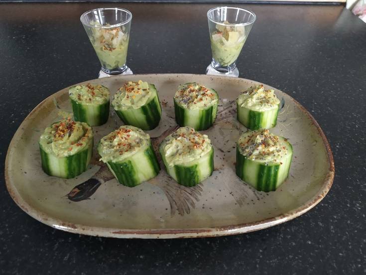 Concombre farci à l'avocat et piment d'Espelette | La Cuisine de Mamounette